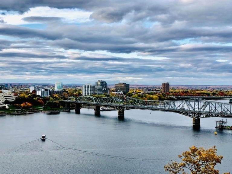 The Different Types Of Waterfront Properties In Ottawa - The Wright Team
