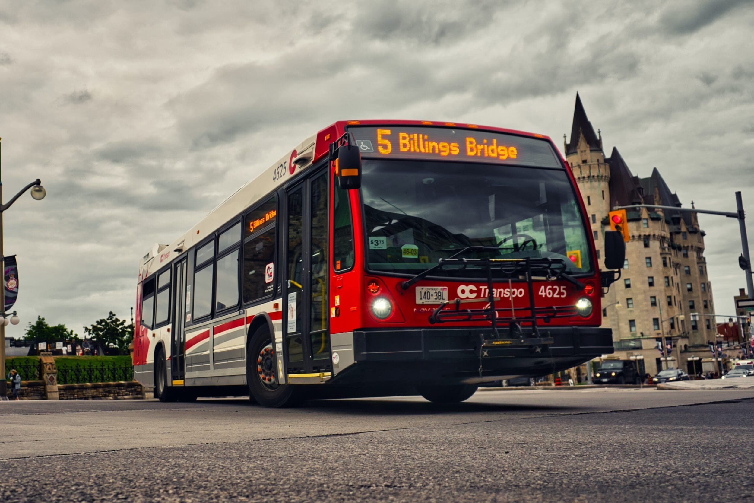 Ottawa’s Commuter-Friendly Areas | Manotick Real Estate Team