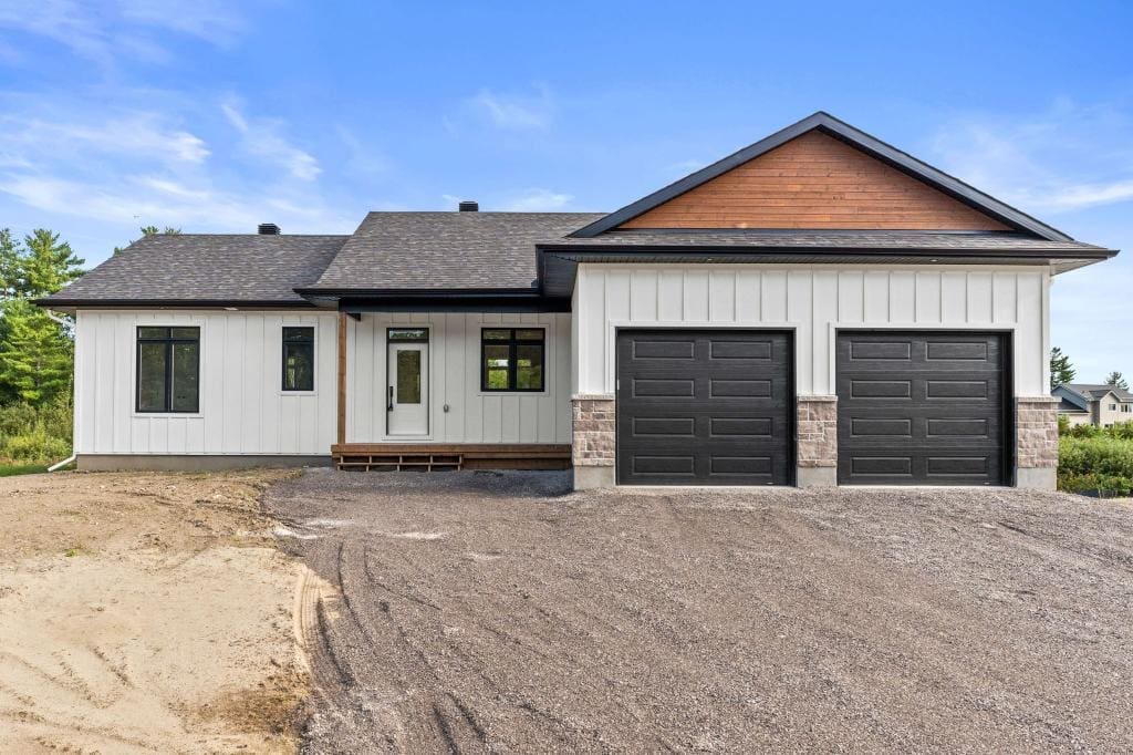 Mackie Homes in Ottawa | The Wright Team